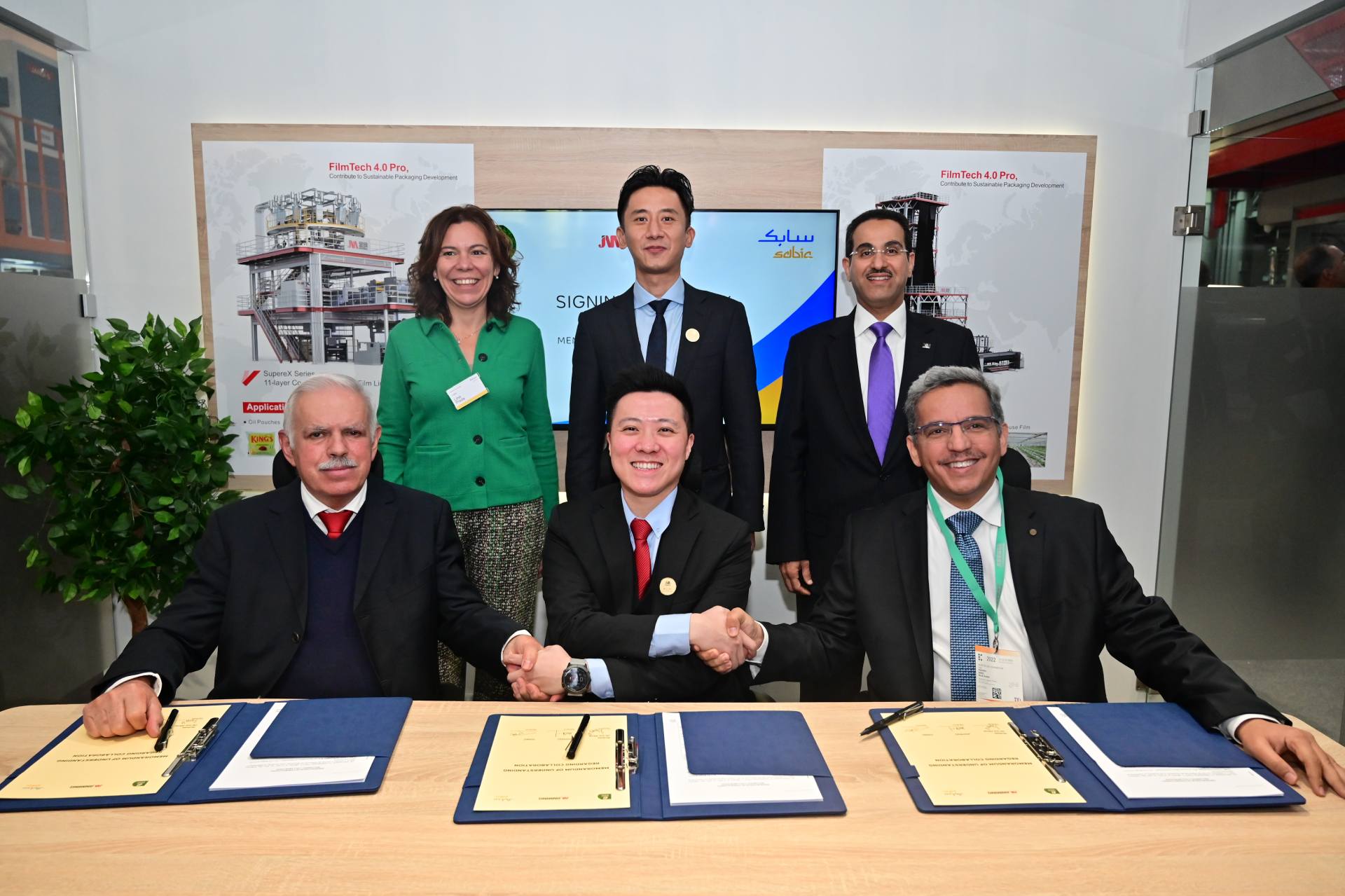 SABIC Launches Value Chain Partnership With Jinming and Bolsas to ...